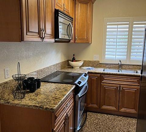 4875 N Backer Ave UNIT 113, Fresno, CA 93726 | Zillow