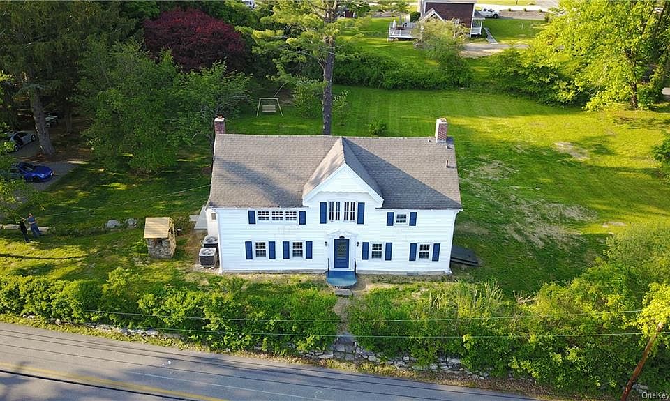 112 Wixon Pond Rd, Mahopac, NY 10541 | MLS #H6247677 | Zillow