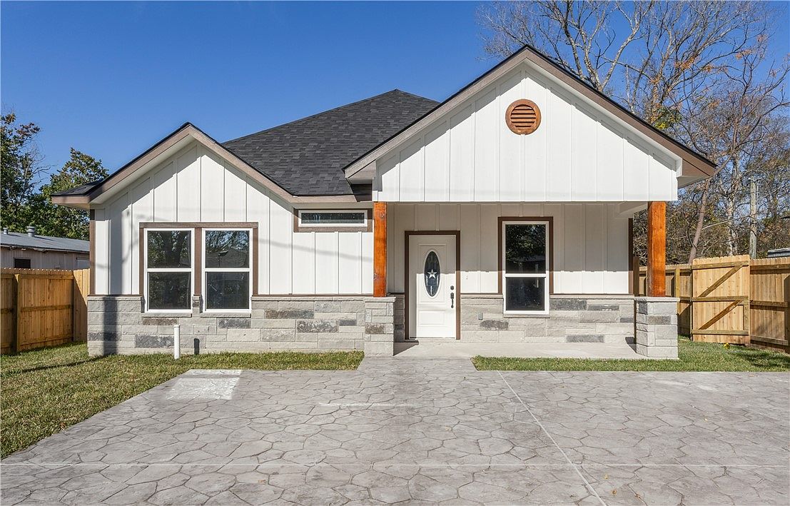 302 Neel St, Bryan, TX 77803 | Zillow