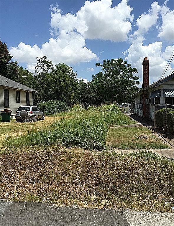 3259 Simmons St Houston Tx 77004 Zillow