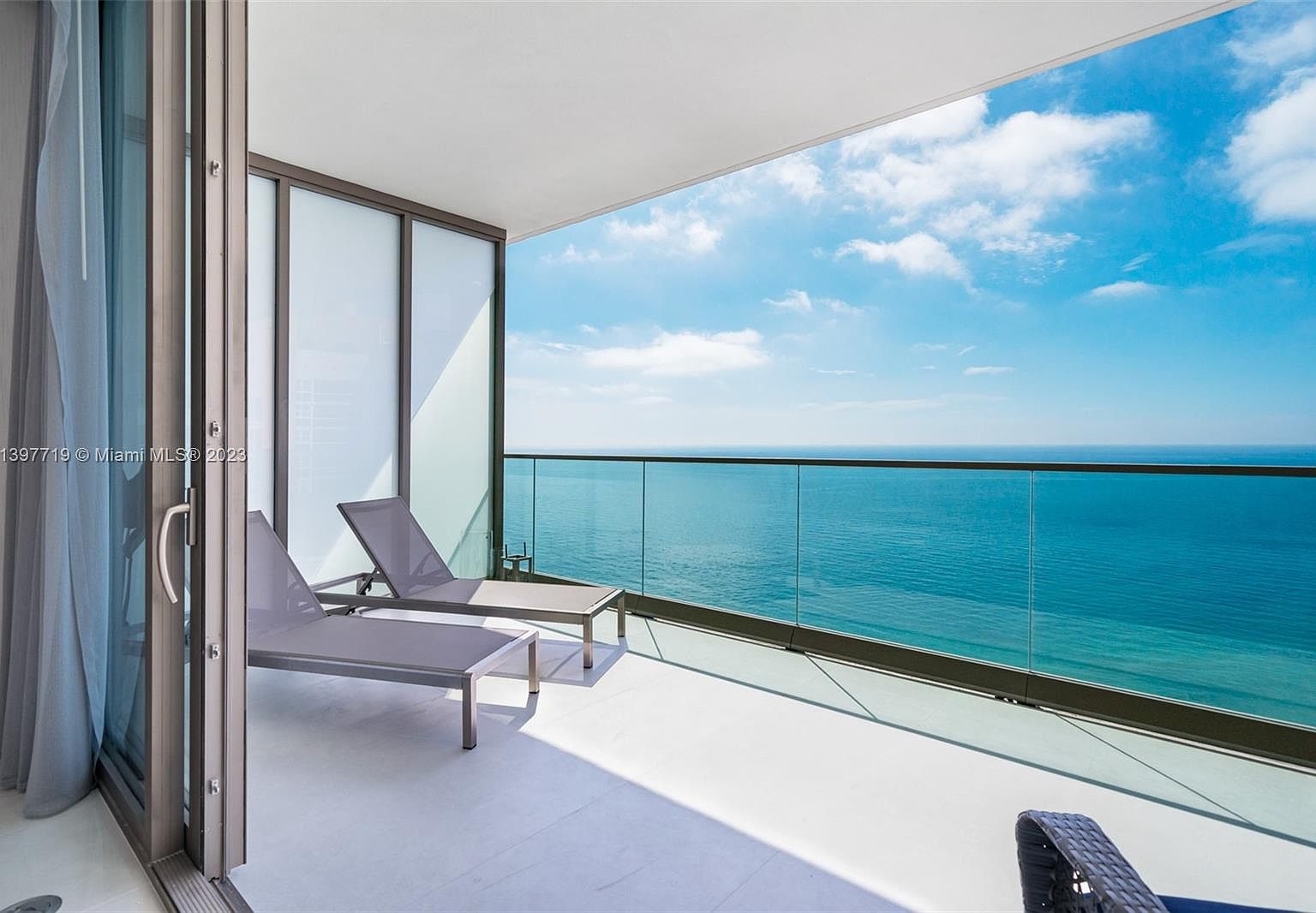 18975 Collins Ave #2703, Sunny Isles Beach, FL 33160 | MLS #A11397719 ...
