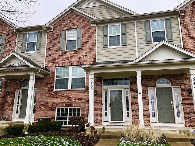 2438 Anna Way, Elgin, IL 60124 | Zillow