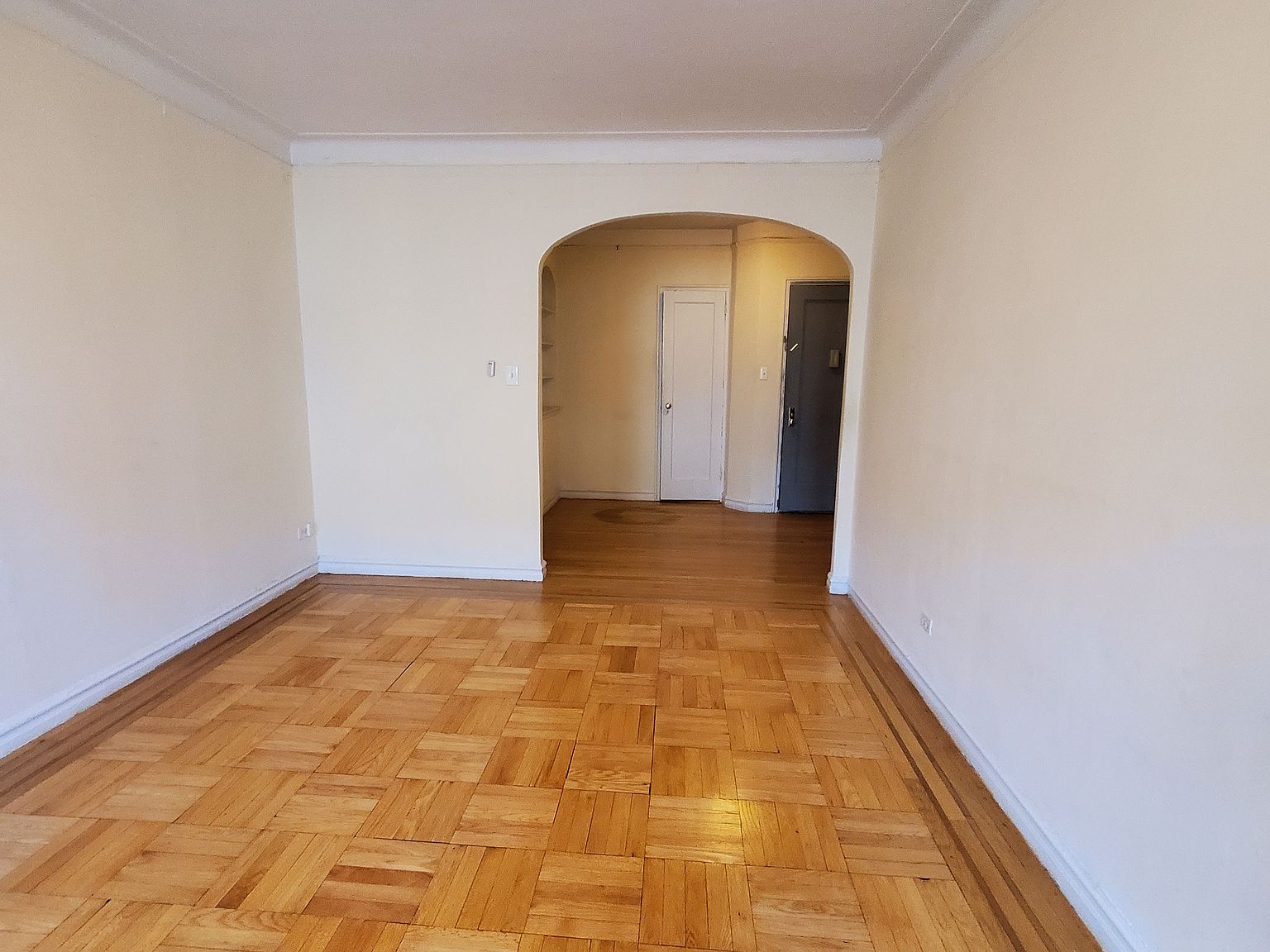 4120 46th St APT 5G, Sunnyside, NY 11104 | Zillow