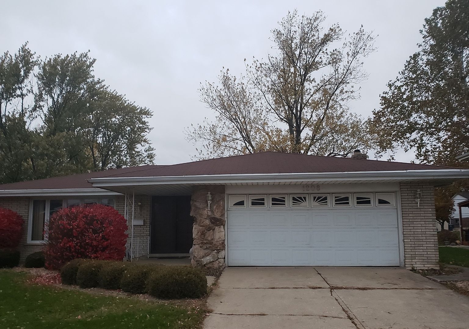 1208 E 172nd St, South Holland, IL 60473 | Zillow