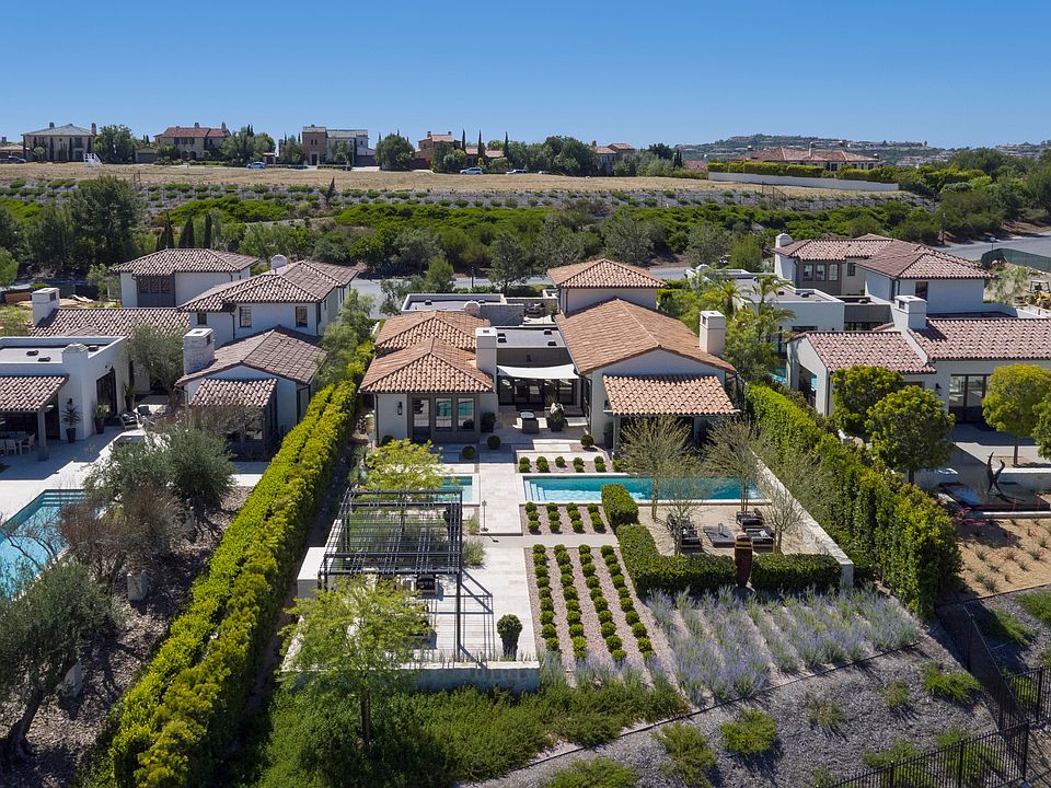 8 Blue Shr, Newport Coast, CA 92657 | Zillow