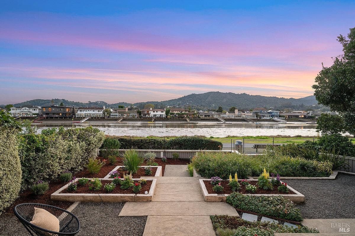 58 Elizabeth Cir, Kentfield, CA 94904 | Zillow