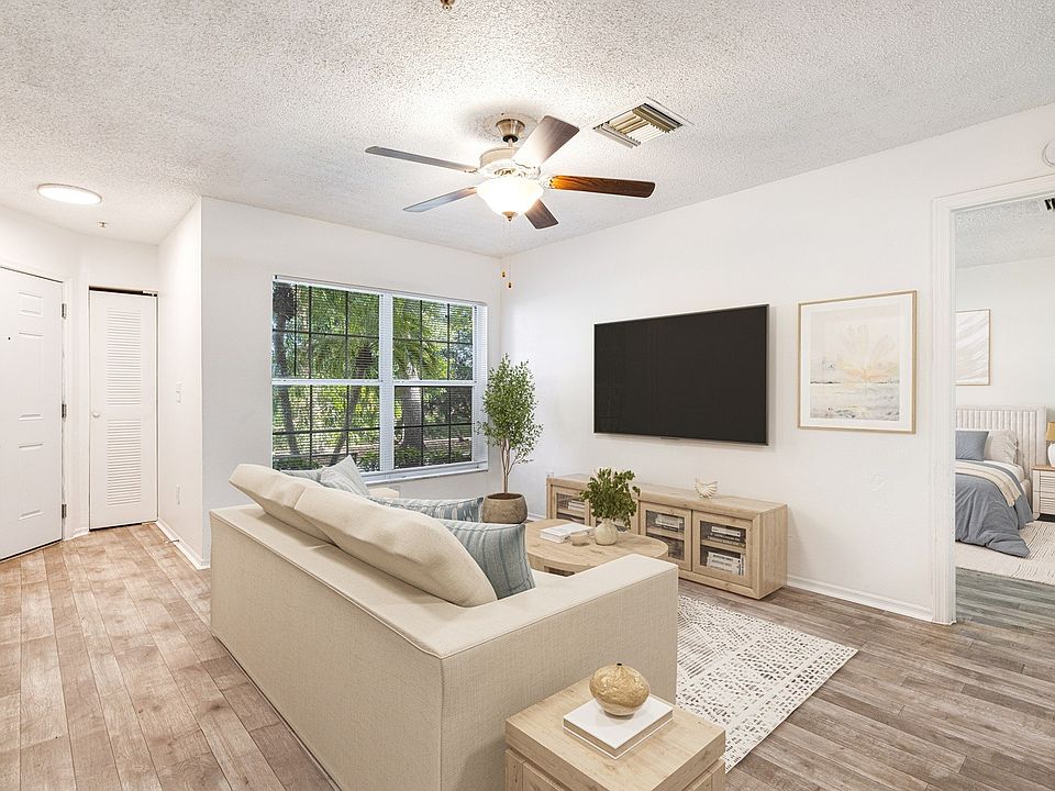 Aria Landings - 4050 Winkler Ave Fort Myers FL (4 units available) | Zillow
