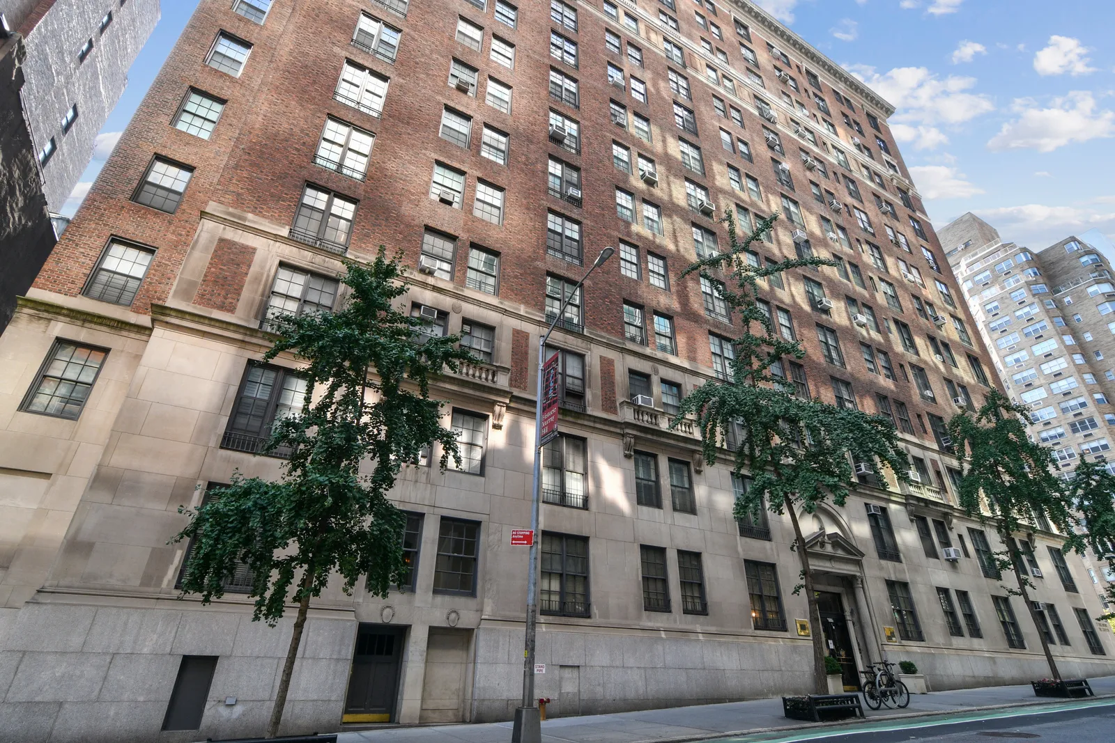 77 Park Avenue #2H in Murray Hill, Manhattan | StreetEasy