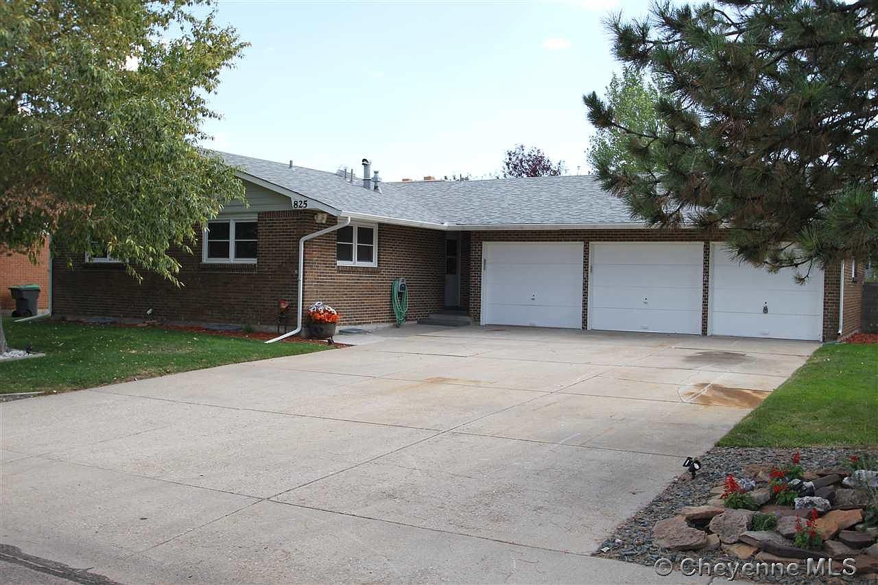 825 Evergreen St, Cheyenne, WY 82009 | Zillow