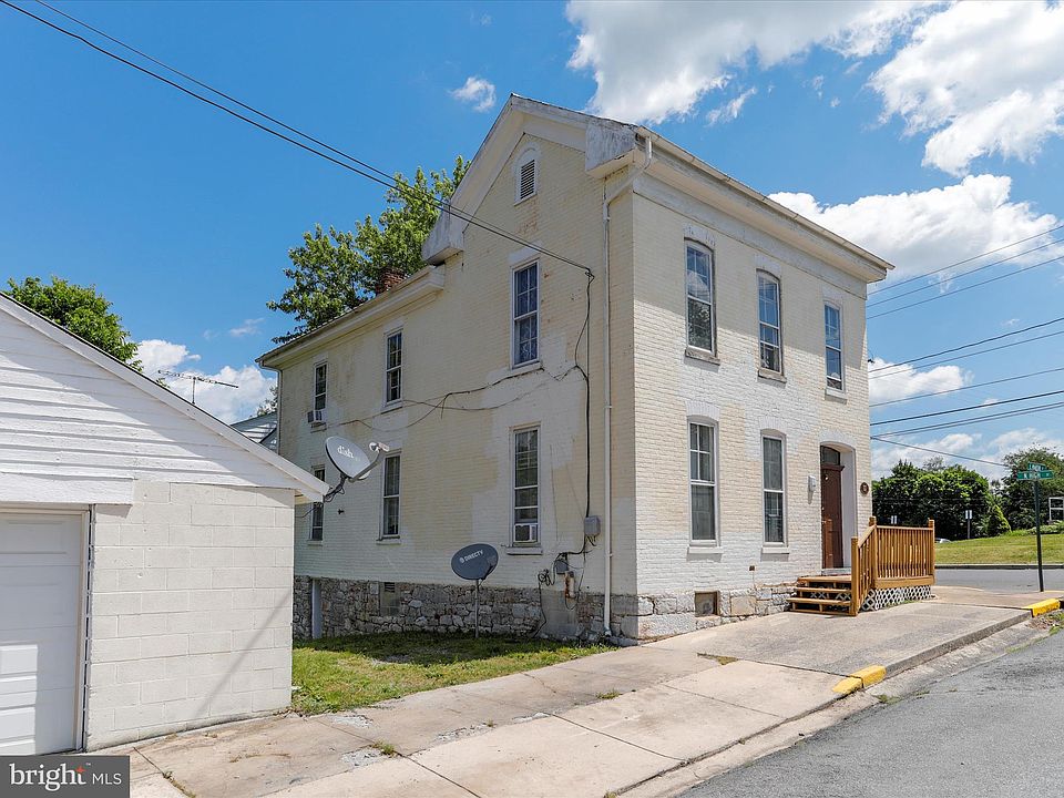 325 E Martin St, Martinsburg, WV 25404 | Zillow