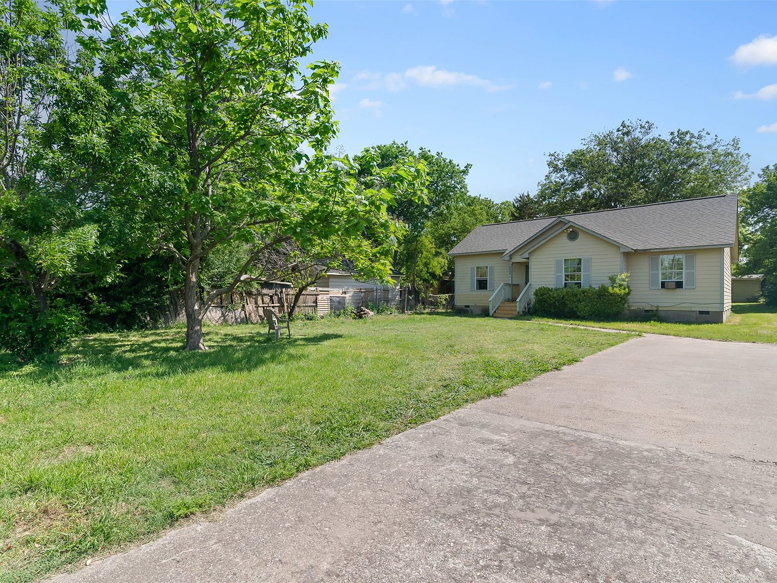5344 Larimore Ln, Dallas, TX 75236 | MLS #20909981 | Zillow