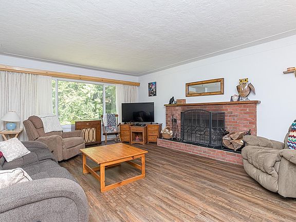 4720 Eales Rd, Metchosin, BC V9C 4E1 | MLS #999293 | Zillow