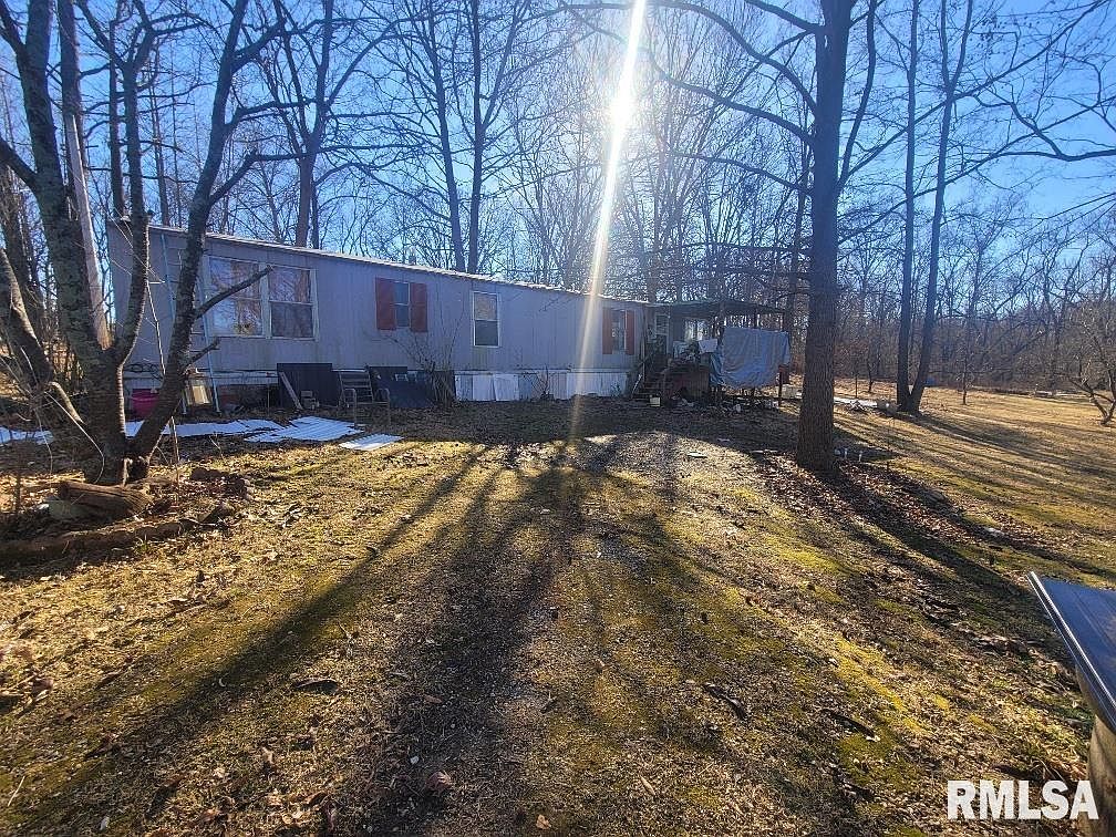 22287 High St #15, Bluford, IL 62814 | Zillow