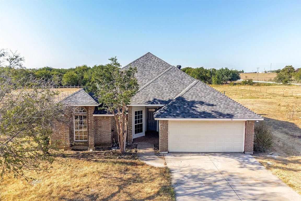 600 Pioneer Rd, Rhome, TX 76078 | Zillow