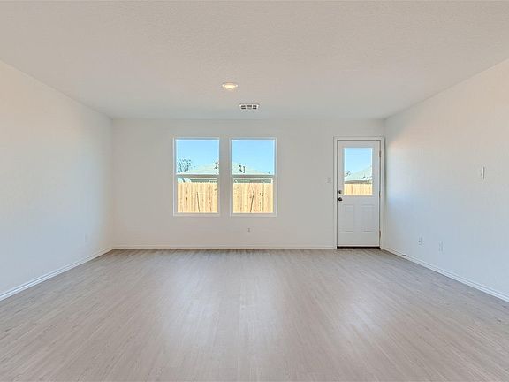 9407 Coronal Rings, San Antonio, TX 78252 | Zillow