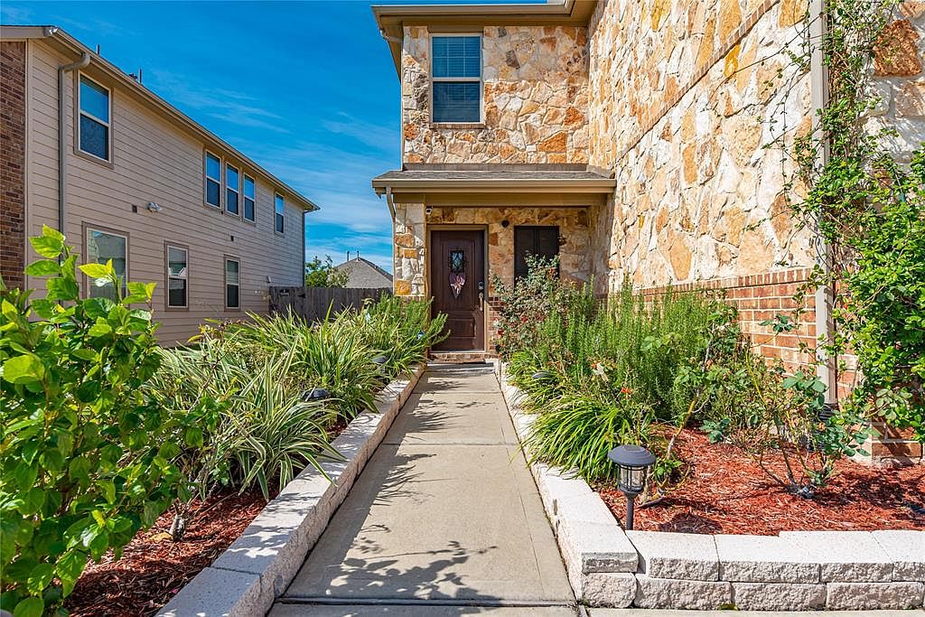 3611 Sumner Lodge Dr, Katy, TX 77449 | Zillow