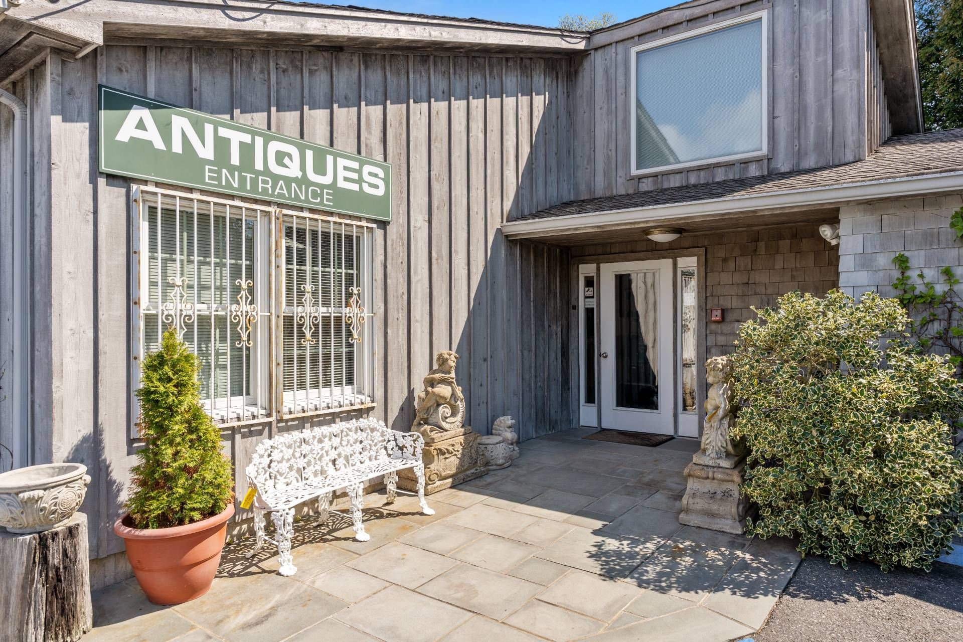 245 County Road 39, Southampton, NY 11968 | Out East