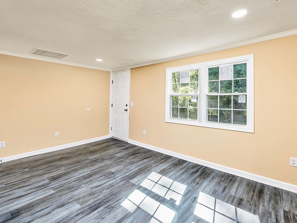 3055 Chestnut St, Loris, SC 29569 | Zillow