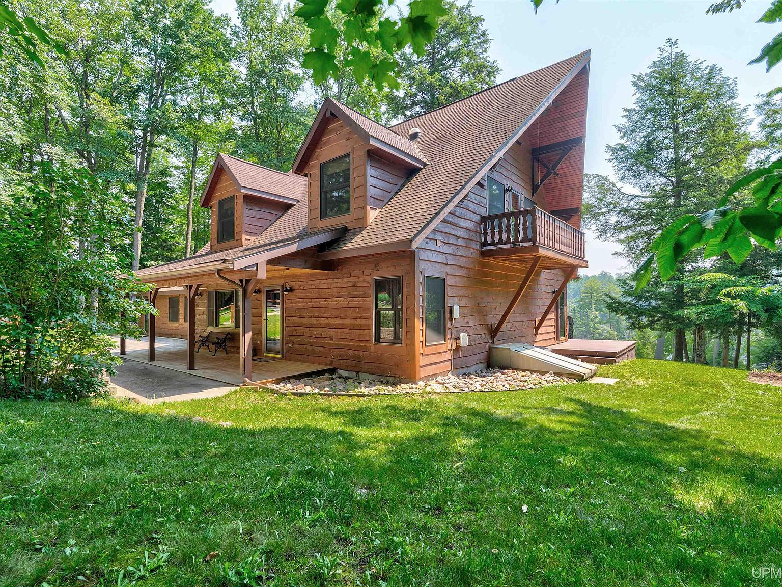 11798 W Hutt Dr, Manistique, MI 49854 | Zillow