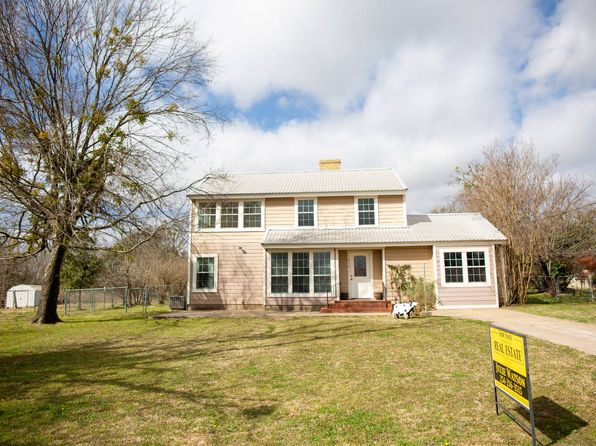 Hamilton Real Estate - Hamilton TX Homes For Sale | Zillow