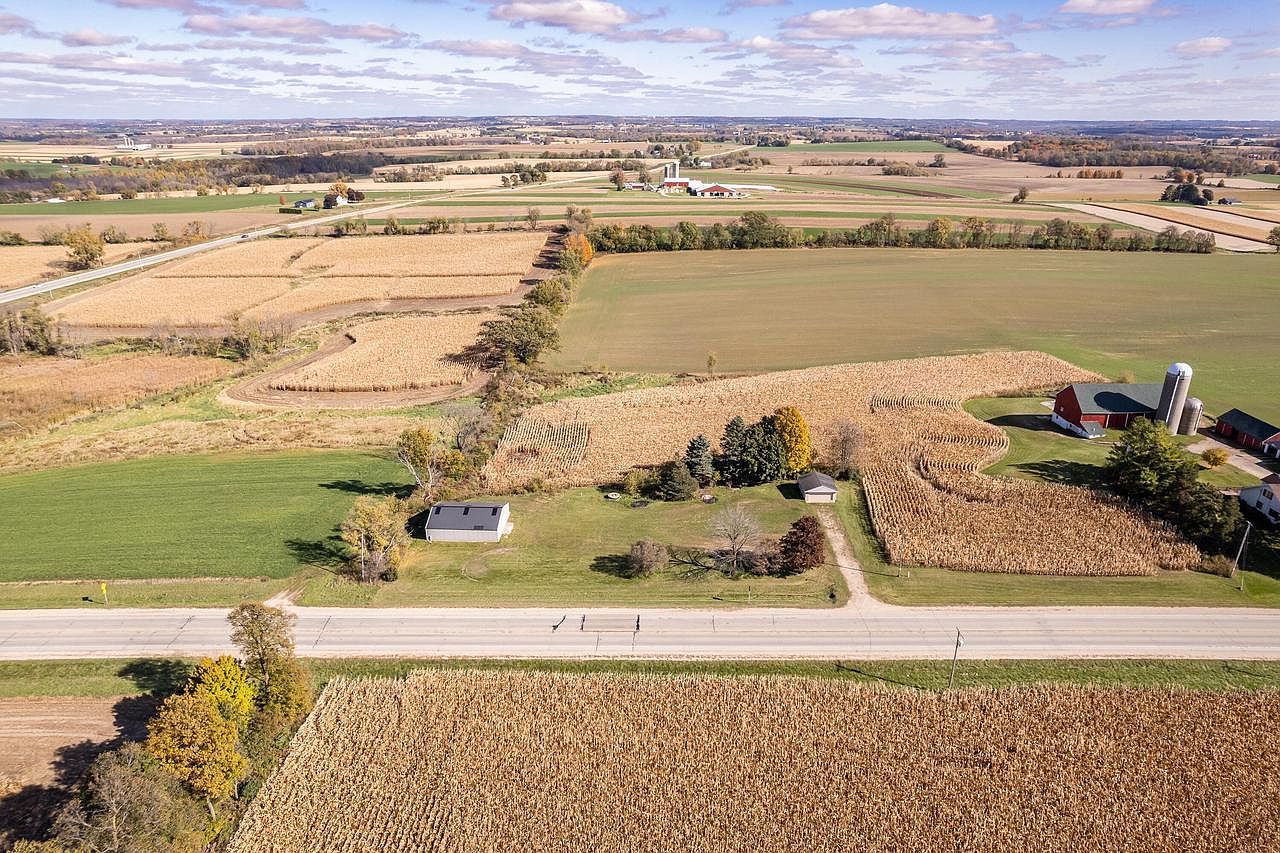 N6480 County Road P, Mayville, WI 53050 | Zillow