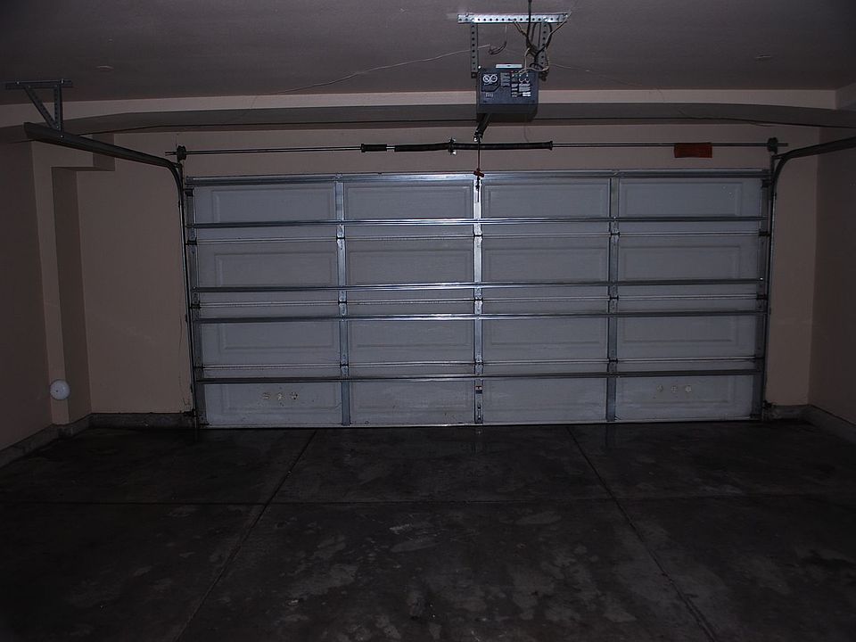 116-118 E. Santa Anna St and 110-381 Larmon Loop - 116-118 E Santa Anna ...