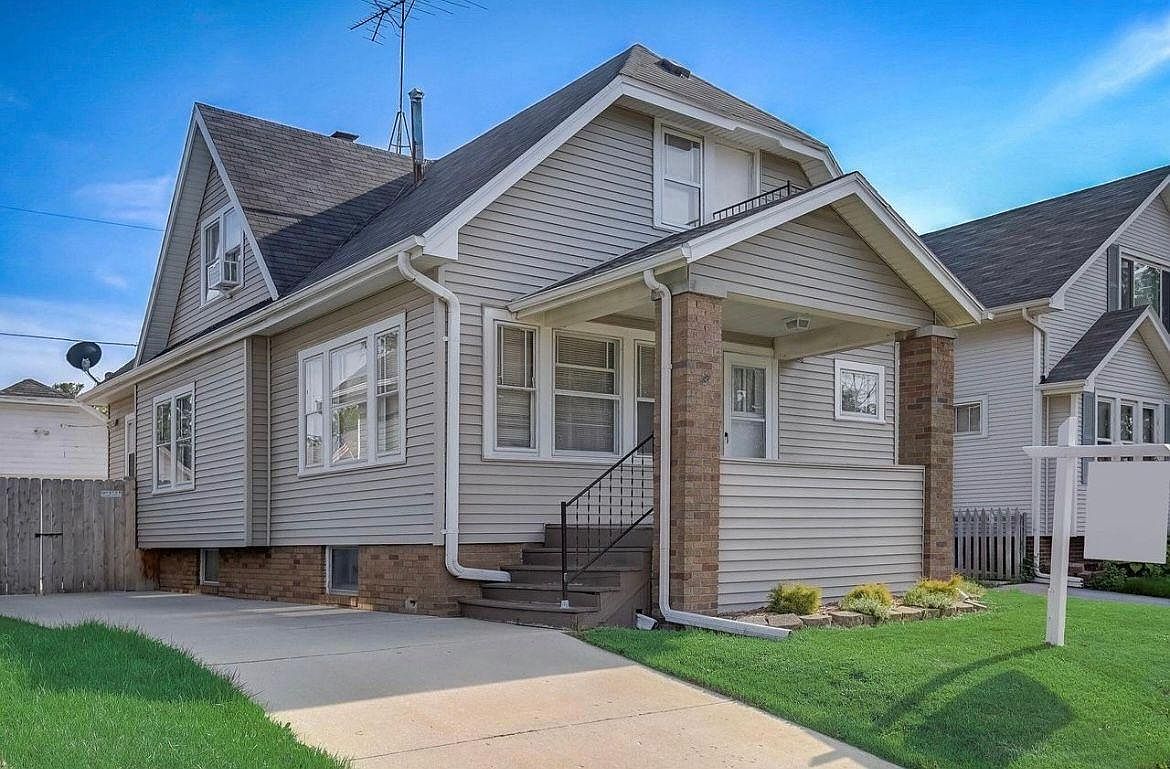 3009 Bate St, Racine, WI 53403 | Zillow