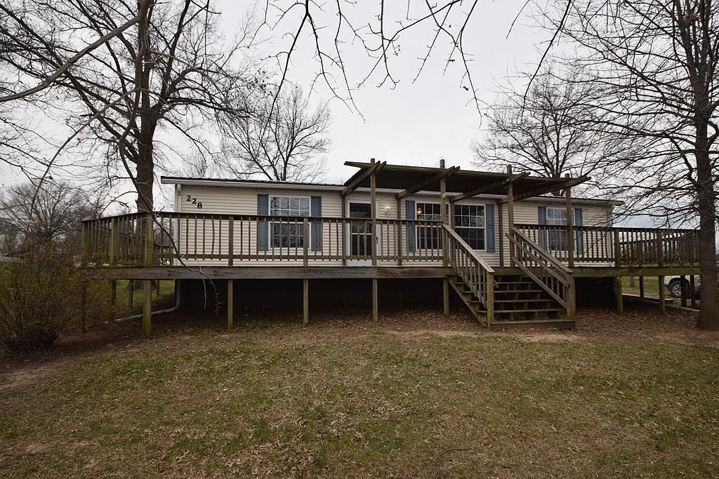 228 N 17th St, Downing, MO 63536 | MLS #37643 | Zillow