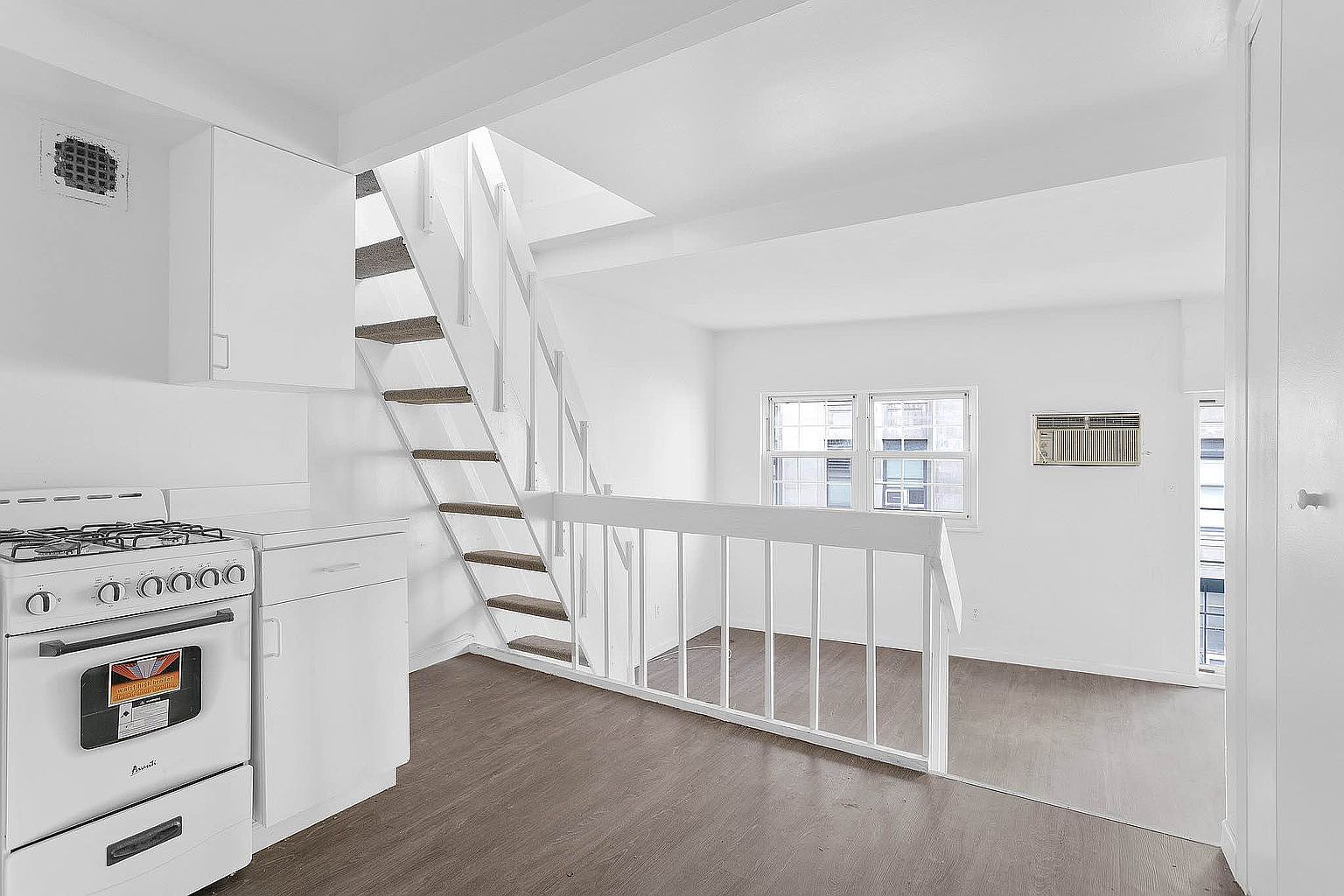 88 Fulton St #622, New York, NY 10038 | Zillow