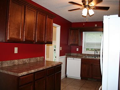 416 Thomas Dr, Jacksonville, NC 28546 | Zillow