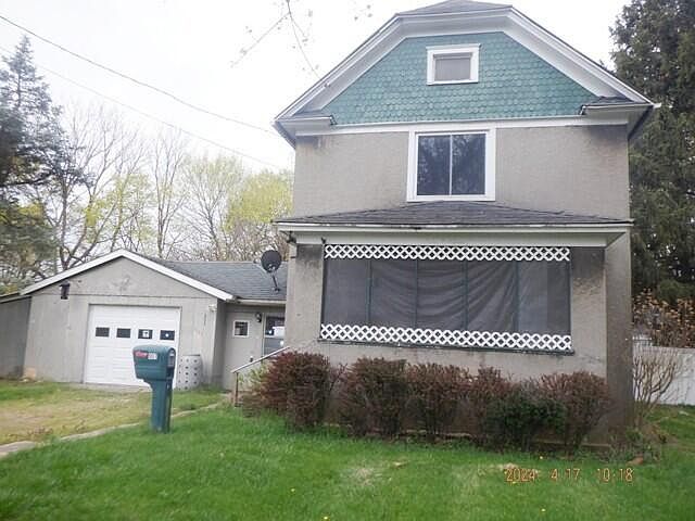 907 Lum Ave, Kalamazoo, MI 49048 | Zillow