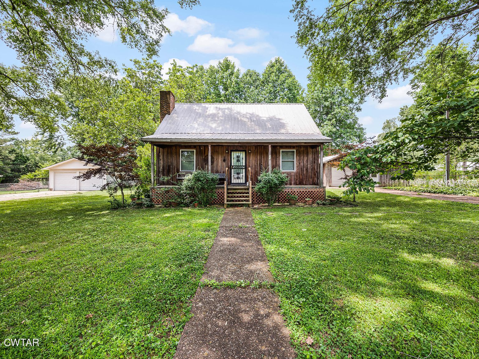 85 Raymond St, Atwood, TN 38220 | Zillow