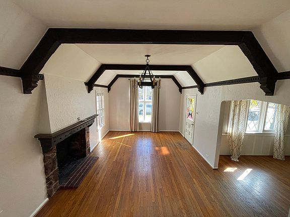 5037 Milam St, Dallas, TX 75206 | Zillow