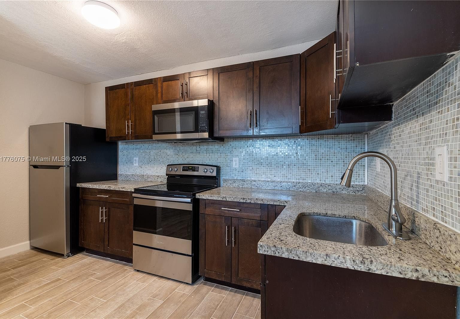 601 S Flagler Ave APT 11, Homestead, FL 33030 | Zillow
