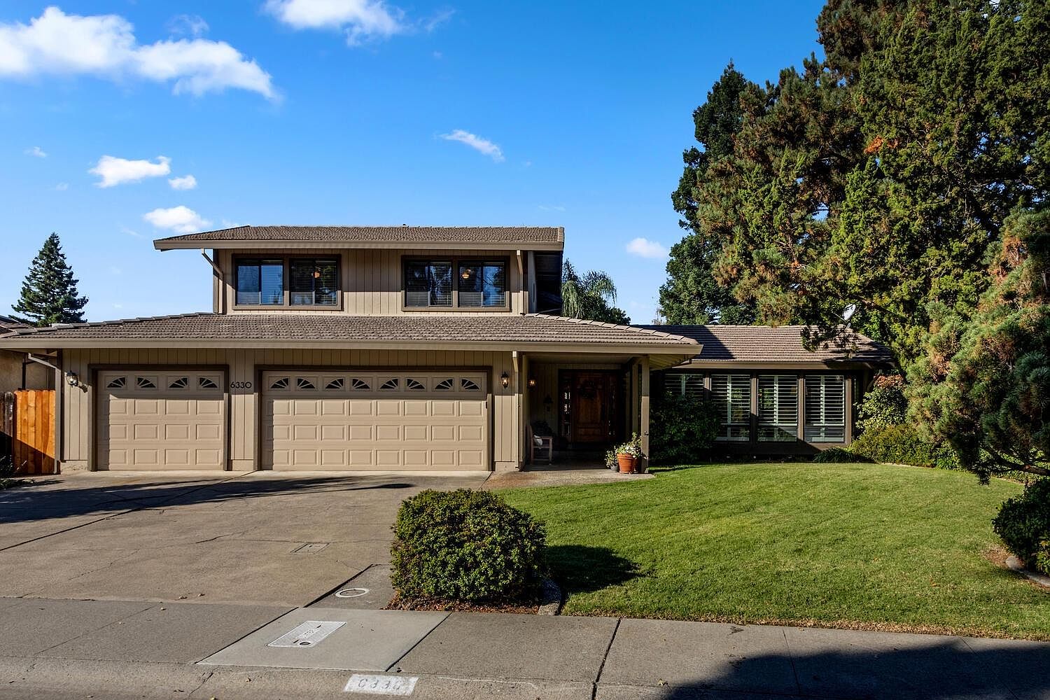 6330 N Point Way, Sacramento, CA 95831 | Zillow