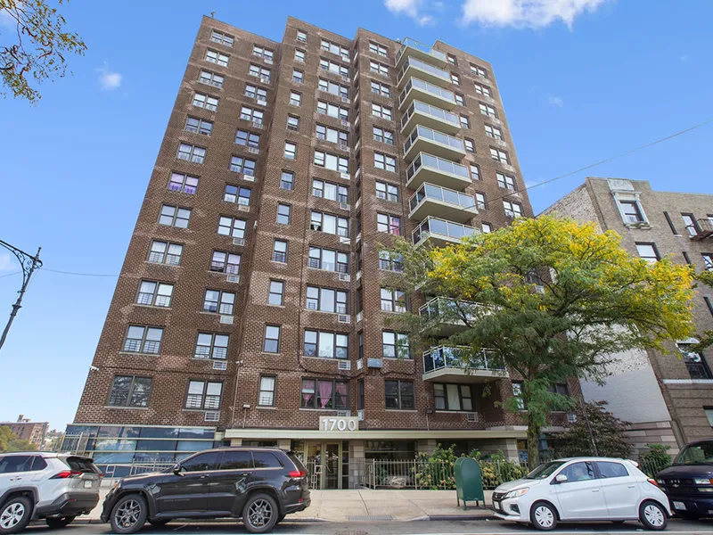 The Capri at 1700 Grand Concourse in Concourse : Sales, Rentals ...
