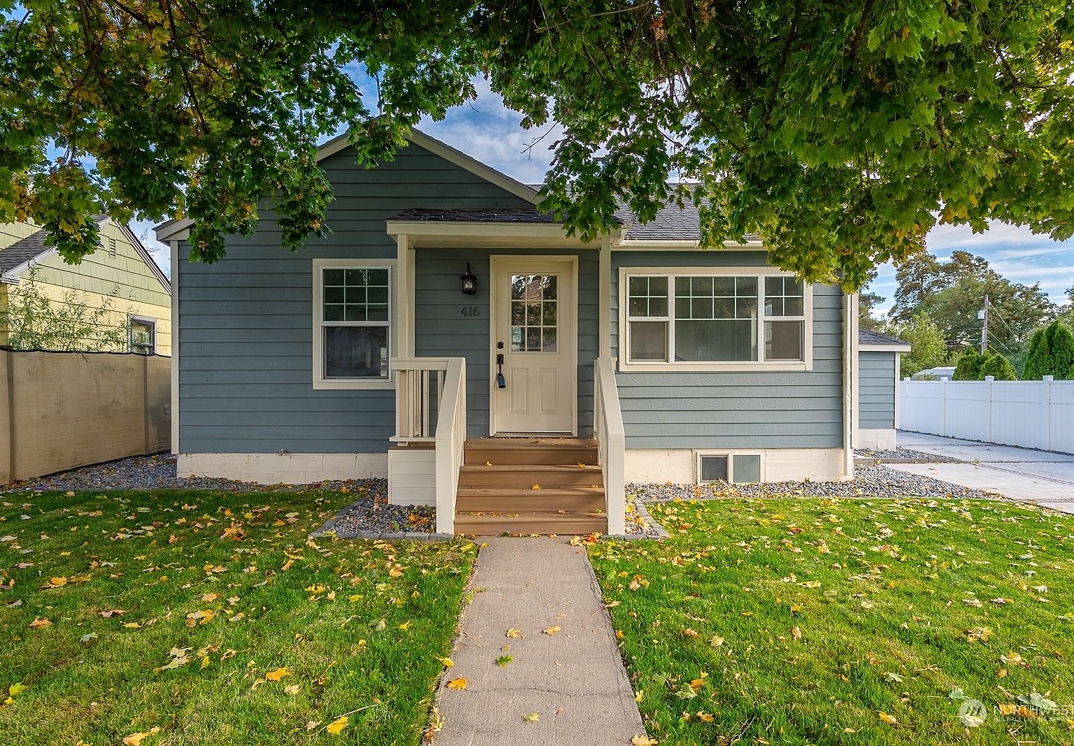 416 D Street SW, Ephrata, WA 98823 | Zillow