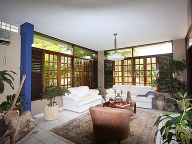 Urb. Los Paseos, San Juan, PR 00926 | Zillow