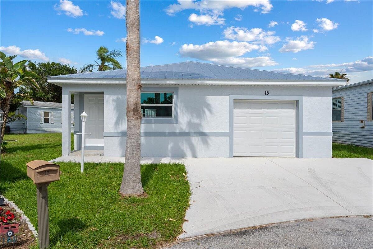 15 Jacaranda Lane, Port Saint Lucie, FL 34952 | Zillow