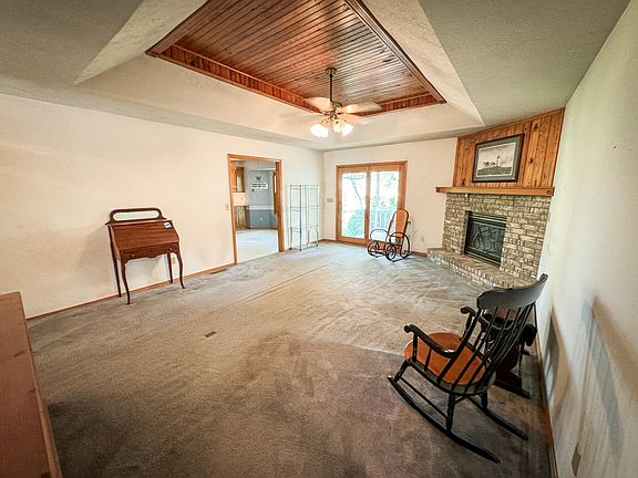 3383 W Primrose, Springfield, MO 65807 | MLS #60269742 | Zillow