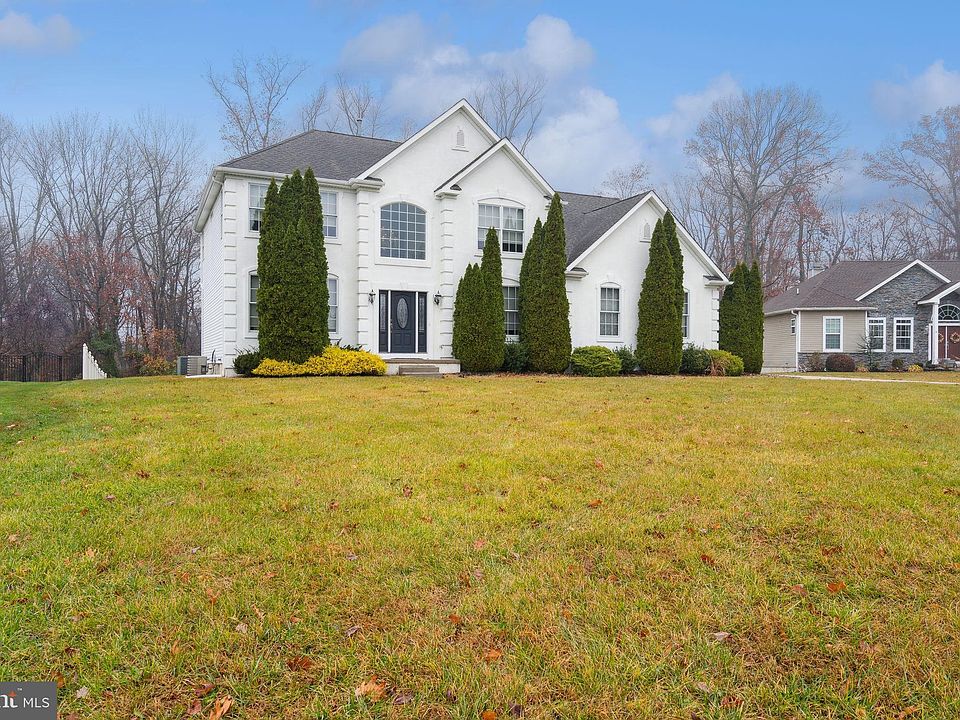 4 Kenneth Ct, Sewell, NJ 08080 | Zillow