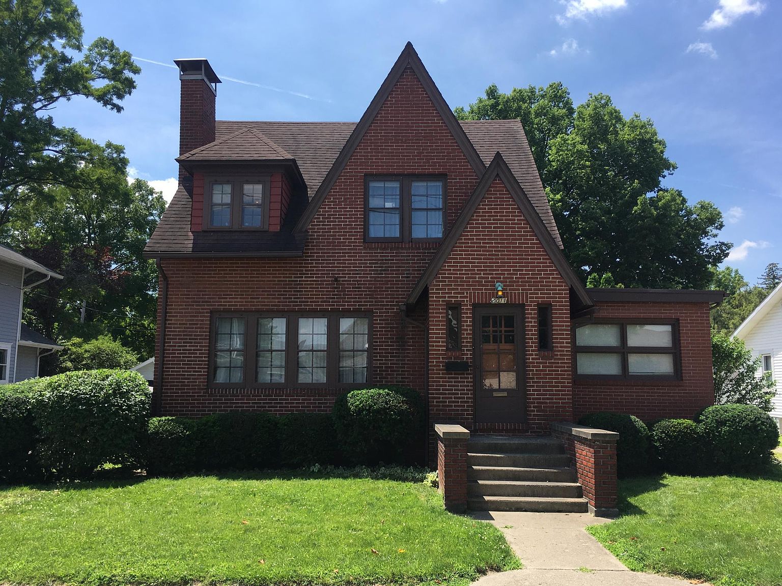 2011 W Jackson St, Muncie, IN 47303 | Zillow