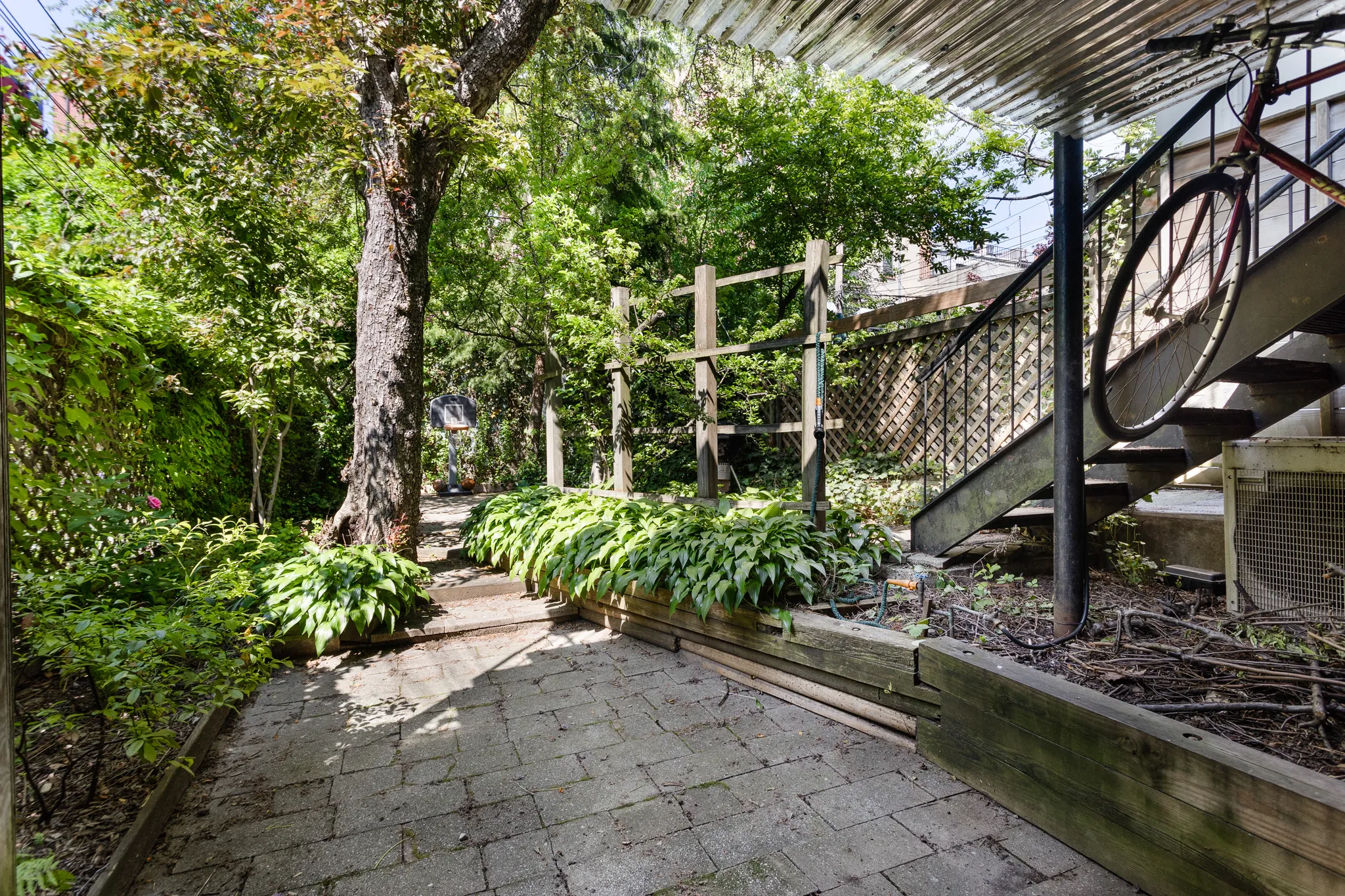 137 Kane Street GARDEN/PARLOR in Cobble Hill, Brooklyn | StreetEasy