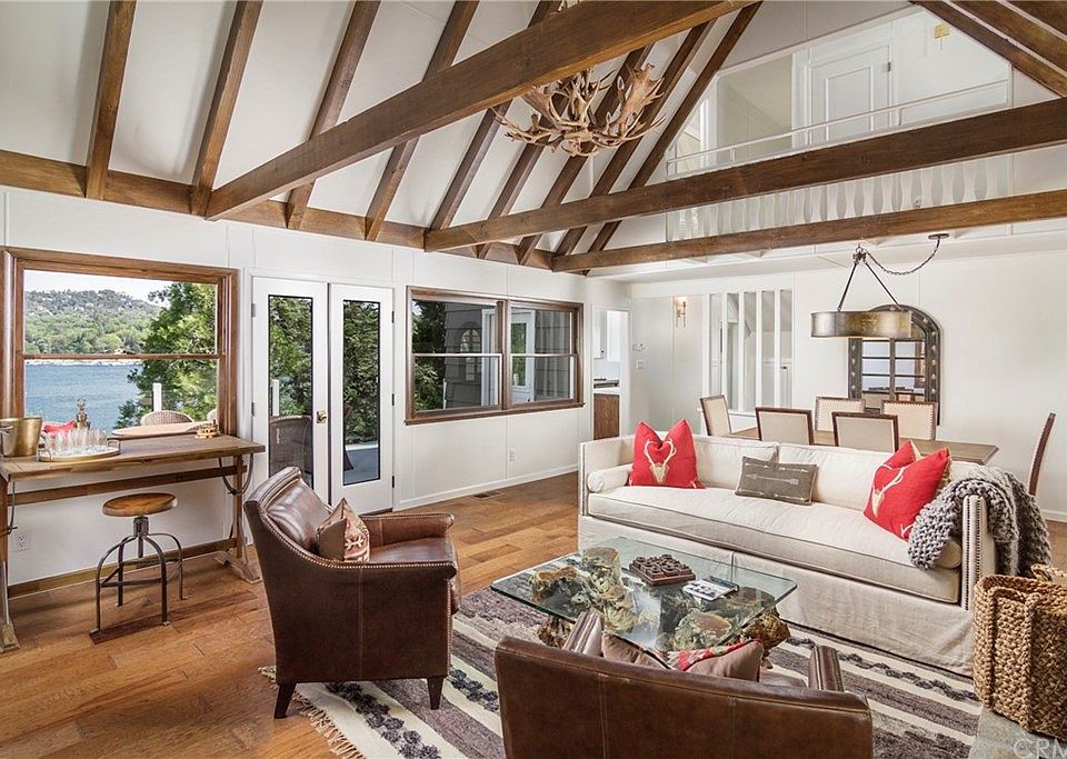 28898 Palisades Dr, Lake Arrowhead, CA 92352 | Zillow