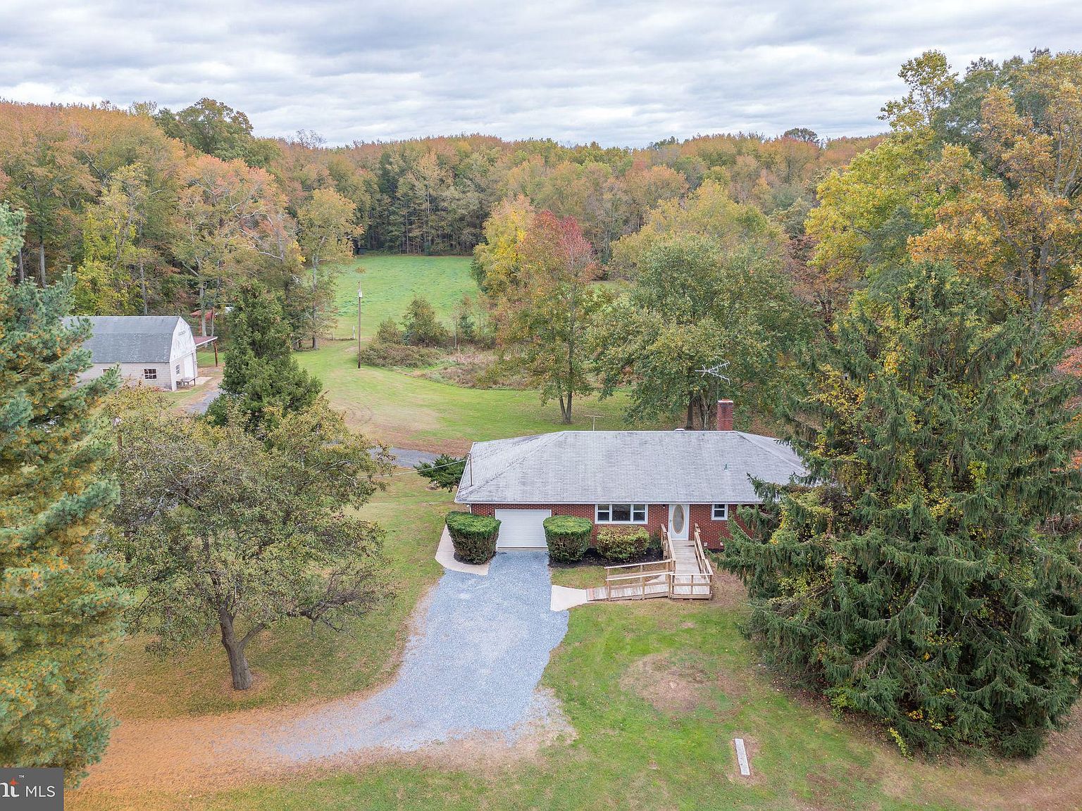 271 Fort Mott Rd, Pennsville, NJ 08070 | Zillow