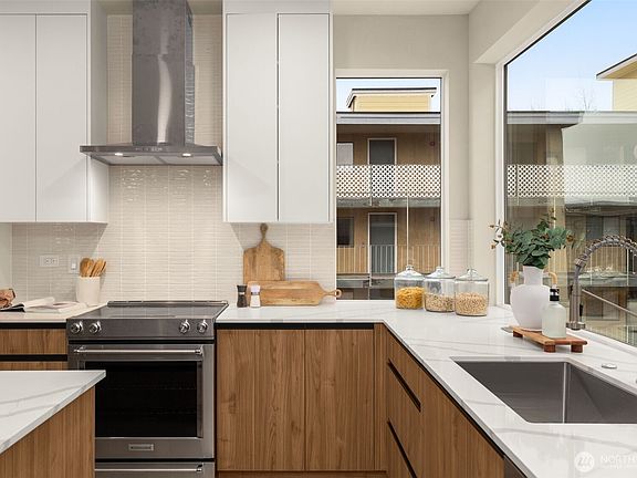 1014 A NE 70th Street, Seattle, WA 98115 | MLS #2471700 | Zillow