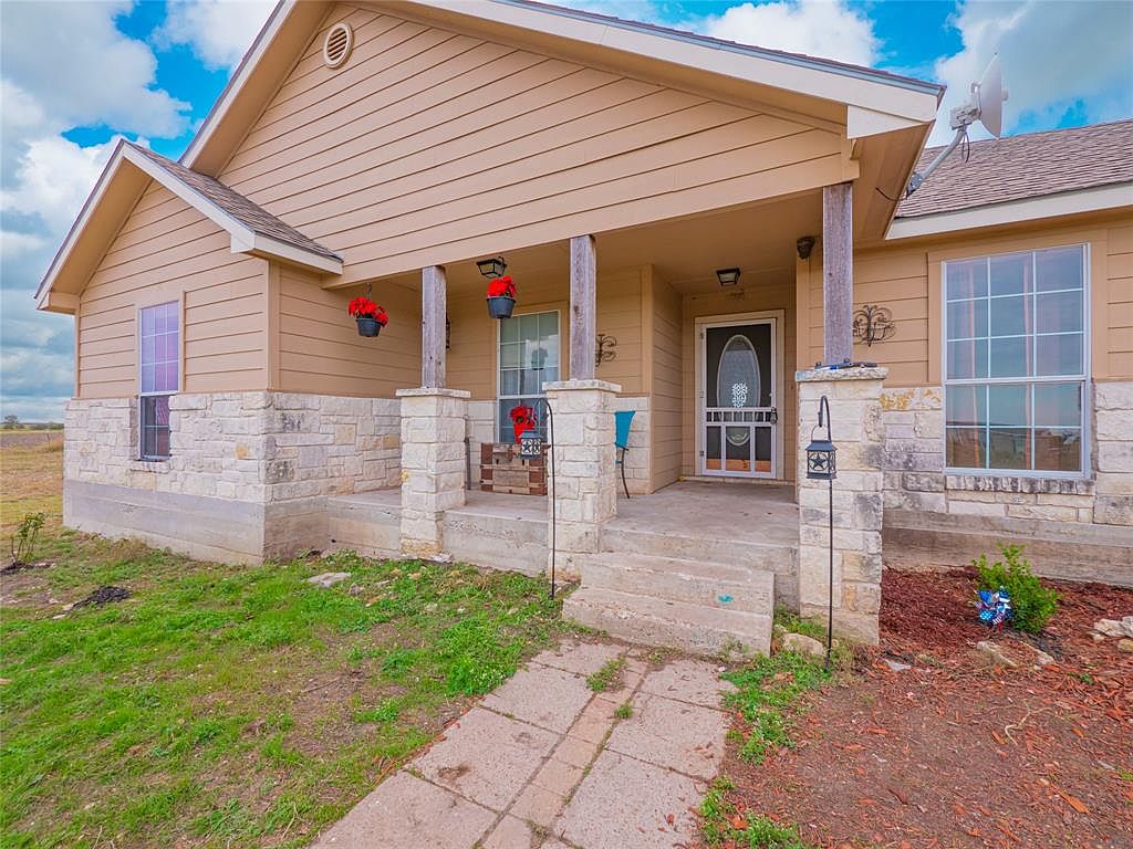 721 County Road 333, Granger, TX 76530 | MLS #7322099 | Zillow