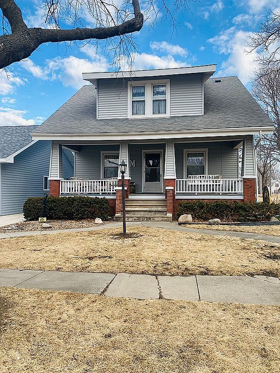 512 3rd St, Menlo, IA 50164 | Zillow