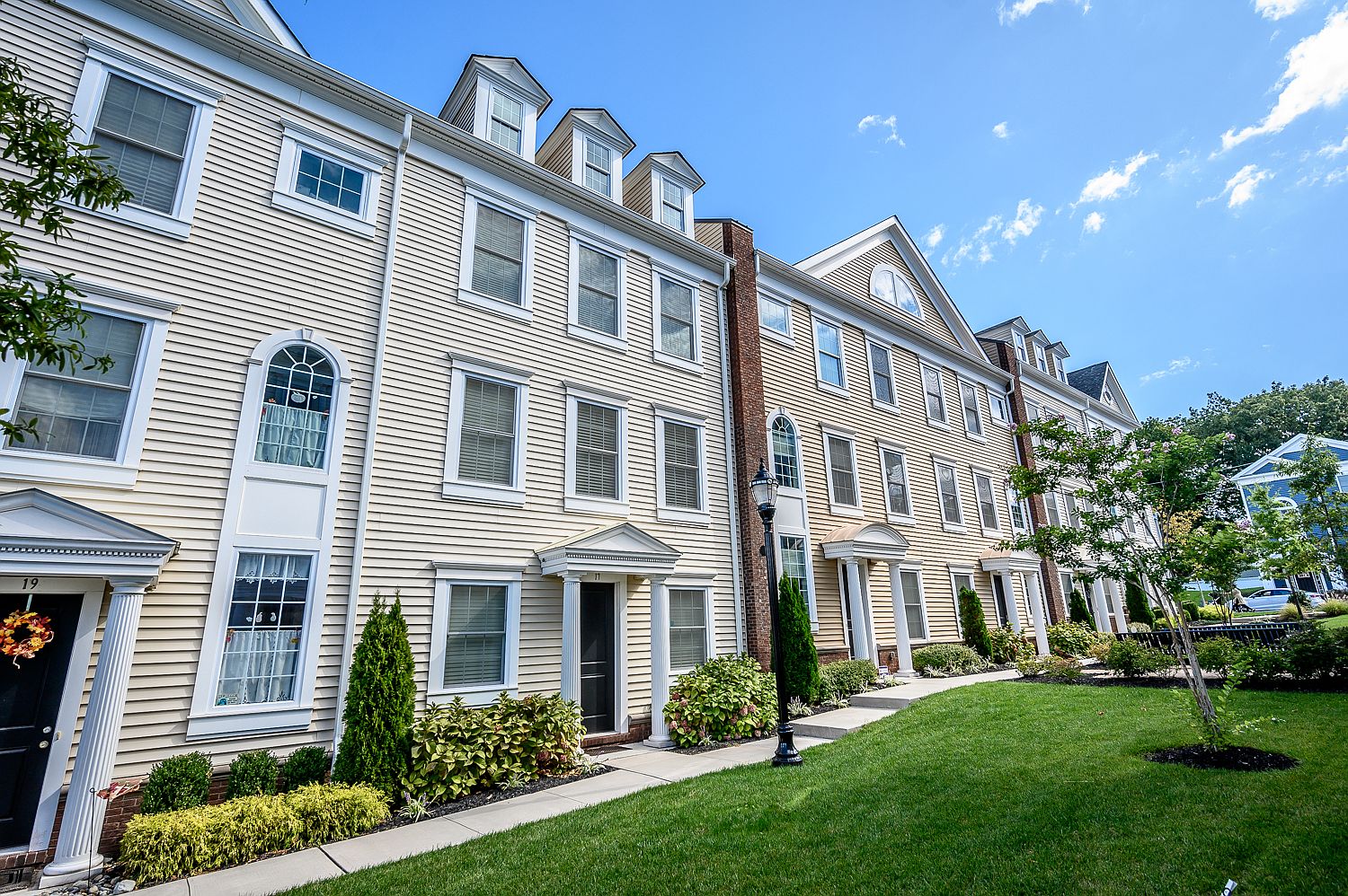 17 Roosevelt Dr, Wood Ridge, NJ 07075 | Zillow