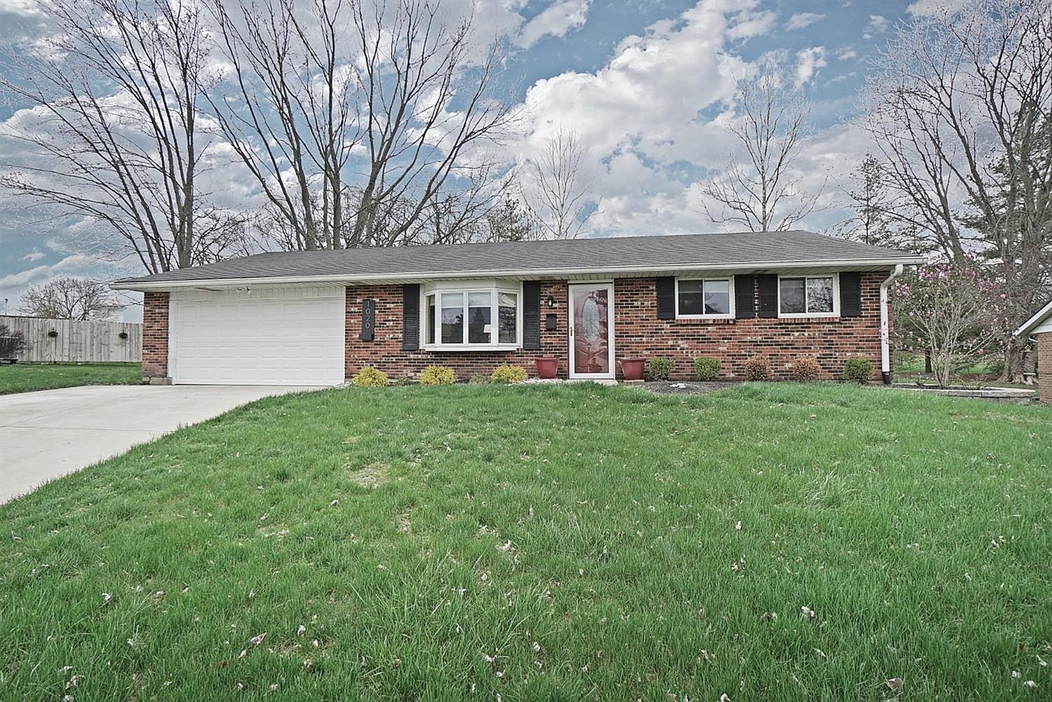 1020 Stanwood Dr, Lebanon, OH 45036 | Zillow
